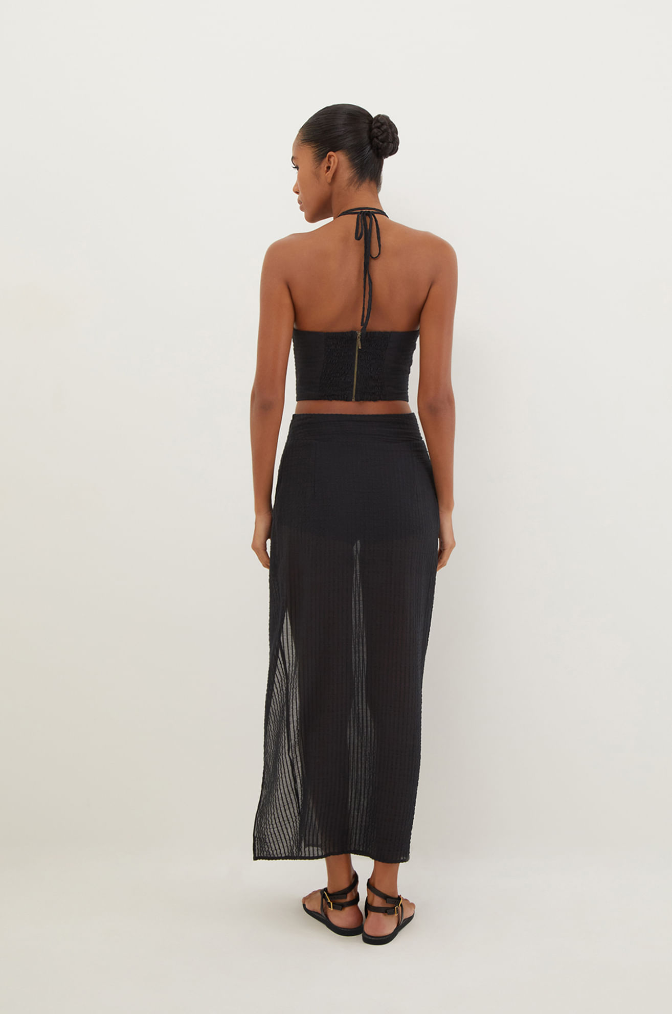 Top Coco Black e Saia Midi Thea Black - ViX Paula Hermanny Brasil